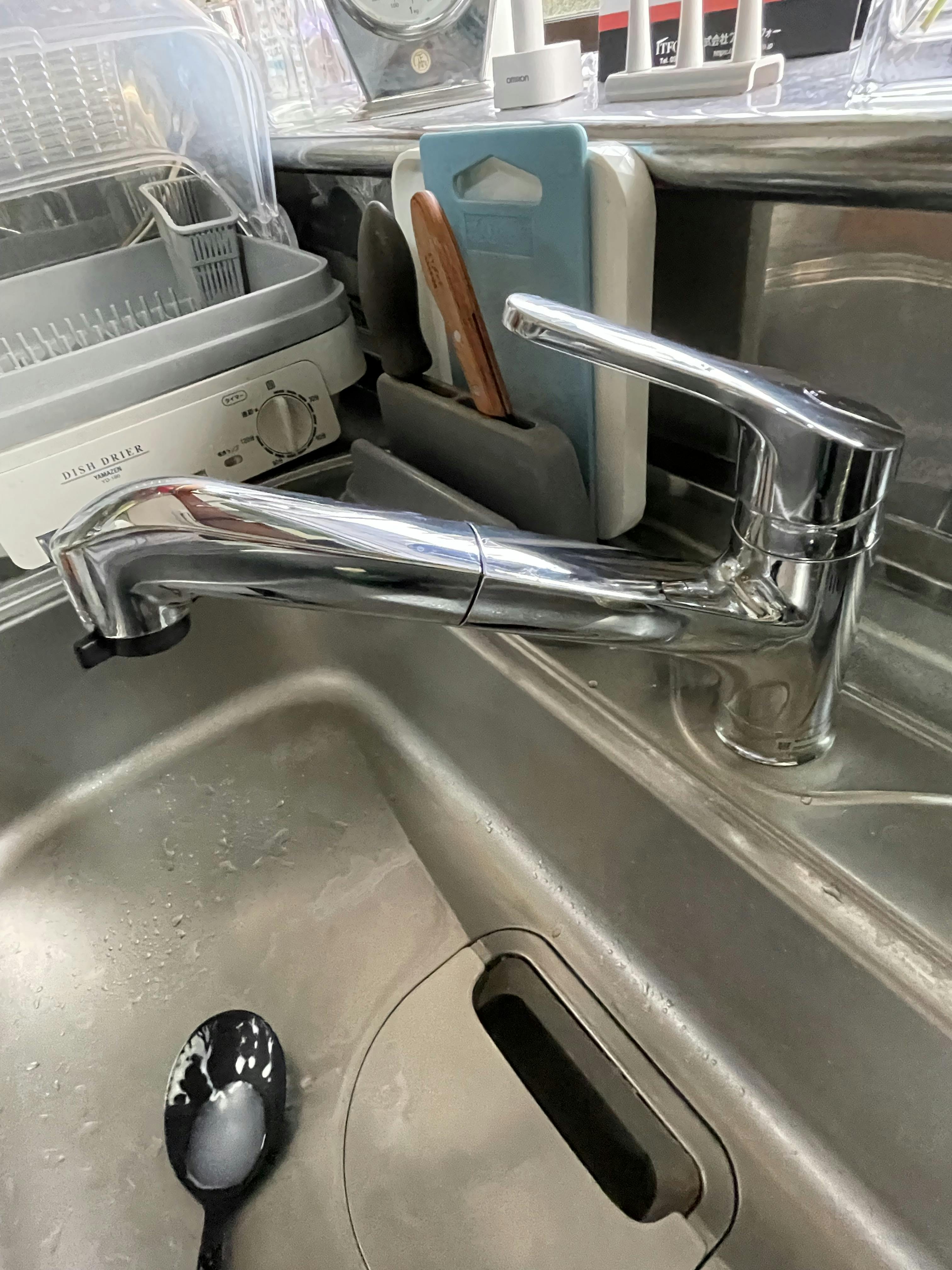 中央市のお客様の混合栓交換工事 /リフォーム施工事例 | CAINZ Reform【公式】